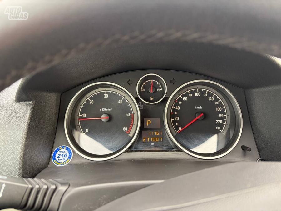 Grey Opel Astra 2008 in Vilnius, with an engine capacity of 1.90 L and mileage of 272 thousand km for 2300 €, photo 12 on AUTOMOTO.COM.LV