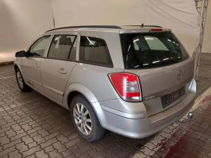 Pelēks Opel Astra 2008 Limbaži, ar dzinēja tilpumu 1.80 L un nobraukumu 217 tūkst. km par 3150 €, foto 5 vietnē AUTOMOTO.COM.LV