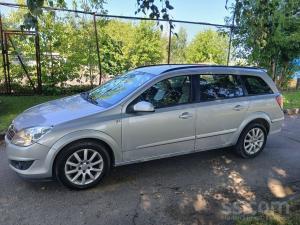 Grey Opel Astra 2008 in Riga, with an engine capacity of 1.70 L and mileage of 0 thousand km for 490 €, photo 3 on AUTOMOTO.COM.LV