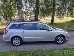 Grey Opel Astra 2008 in Riga, with an engine capacity of 1.70 L and mileage of 0 thousand km for 490 €, photo 6 on AUTOMOTO.COM.LV