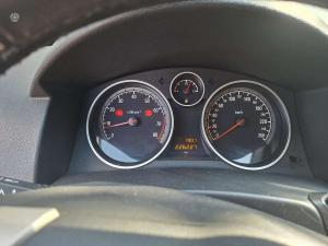 Pelēks Opel Astra 2008 Kauņa, ar dzinēja tilpumu 1.60 L un nobraukumu 226 tūkst. km par 1500 €, foto 4 vietnē AUTOMOTO.COM.LV