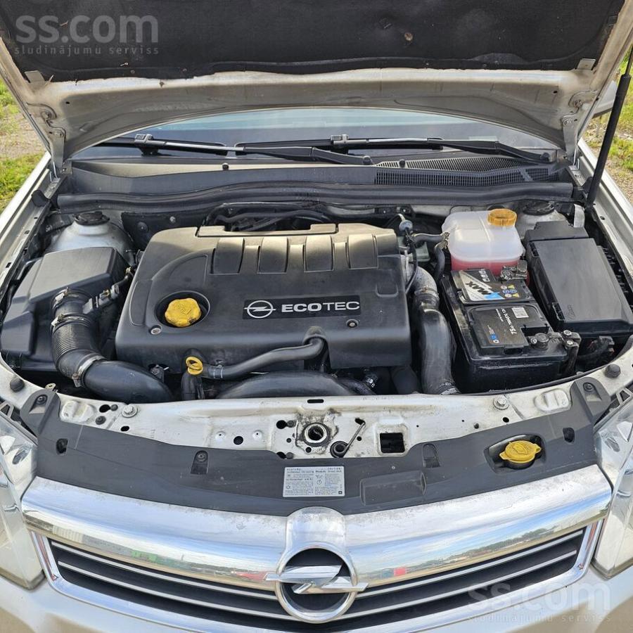 Pelēks Opel Astra 2008 Rīga, ar dzinēja tilpumu 1.90 L un nobraukumu 360 tūkst. km par 2150 €, foto 17 vietnē AUTOMOTO.COM.LV