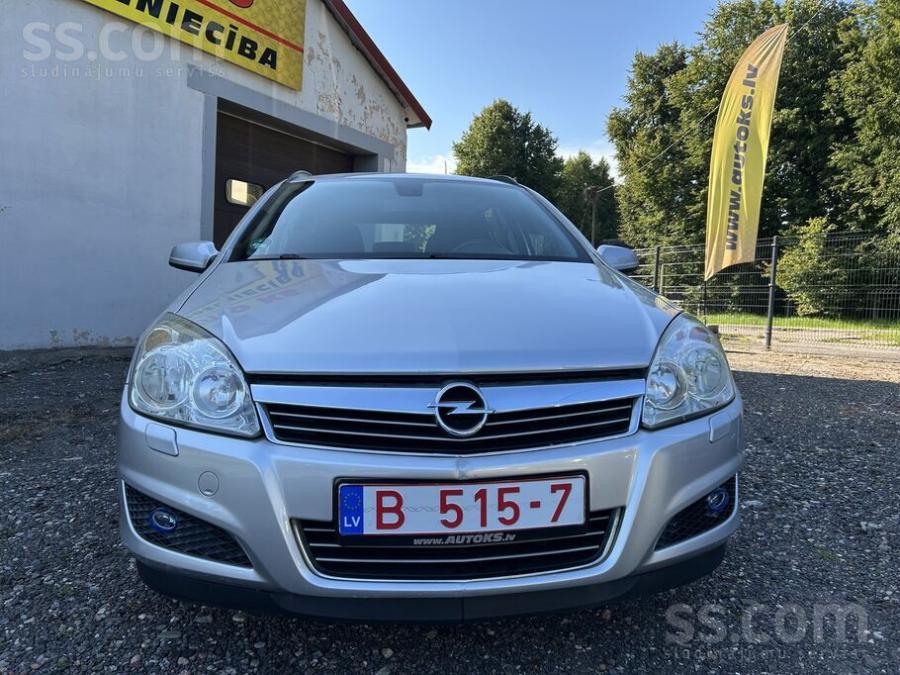 Pelēks Opel Astra 2008 Limbaži, ar dzinēja tilpumu 1.80 L un nobraukumu 217 tūkst. km par 3150 €, foto 3 vietnē AUTOMOTO.COM.LV