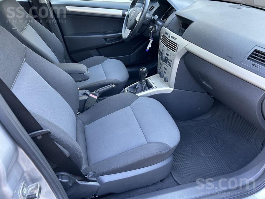 Pelēks Opel Astra 2008 Limbaži, ar dzinēja tilpumu 1.80 L un nobraukumu 217 tūkst. km par 3150 €, foto 9 vietnē AUTOMOTO.COM.LV