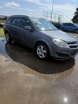 Pelēks Opel Astra 2008 Jurbarkas, ar dzinēja tilpumu 1.36 L un nobraukumu 160 tūkst. km par 1999 €, foto 3 vietnē AUTOMOTO.COM.LV