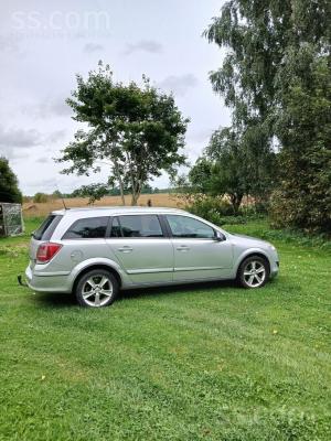 Pelēks Opel Astra 2008 Rīga, ar dzinēja tilpumu 1.90 L un nobraukumu 0 tūkst. km par 1400 €, foto 4 vietnē AUTOMOTO.COM.LV