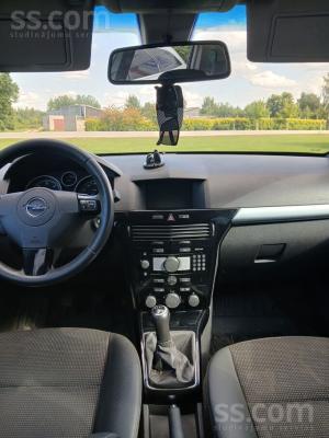 Pelēks Opel Astra 2008 Rīga, ar dzinēja tilpumu 1.90 L un nobraukumu 0 tūkst. km par 1400 €, foto 6 vietnē AUTOMOTO.COM.LV