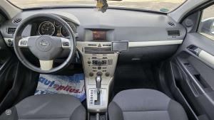 Pelēks Opel Astra 2008 Šauļi, ar dzinēja tilpumu 1.90 L un nobraukumu 280 tūkst. km par 1999 €, foto 19 vietnē AUTOMOTO.COM.LV