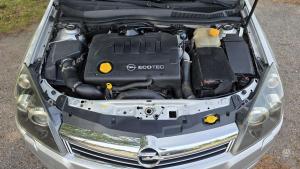 Pelēks Opel Astra 2008 Šauļi, ar dzinēja tilpumu 1.90 L un nobraukumu 280 tūkst. km par 1999 €, foto 37 vietnē AUTOMOTO.COM.LV