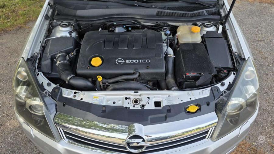 Pelēks Opel Astra 2008 Šauļi, ar dzinēja tilpumu 1.90 L un nobraukumu 280 tūkst. km par 1999 €, foto 37 vietnē AUTOMOTO.COM.LV