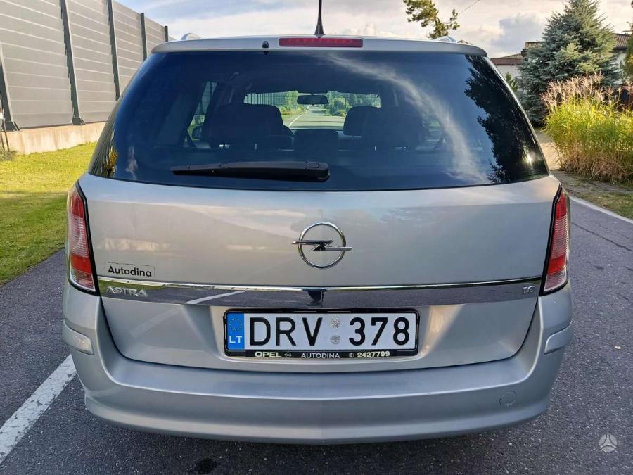 Pelēks Opel Astra 2008 Viļņa, ar dzinēja tilpumu 1.60 L un nobraukumu 190 tūkst. km par 1750 €, foto 9 vietnē AUTOMOTO.COM.LV