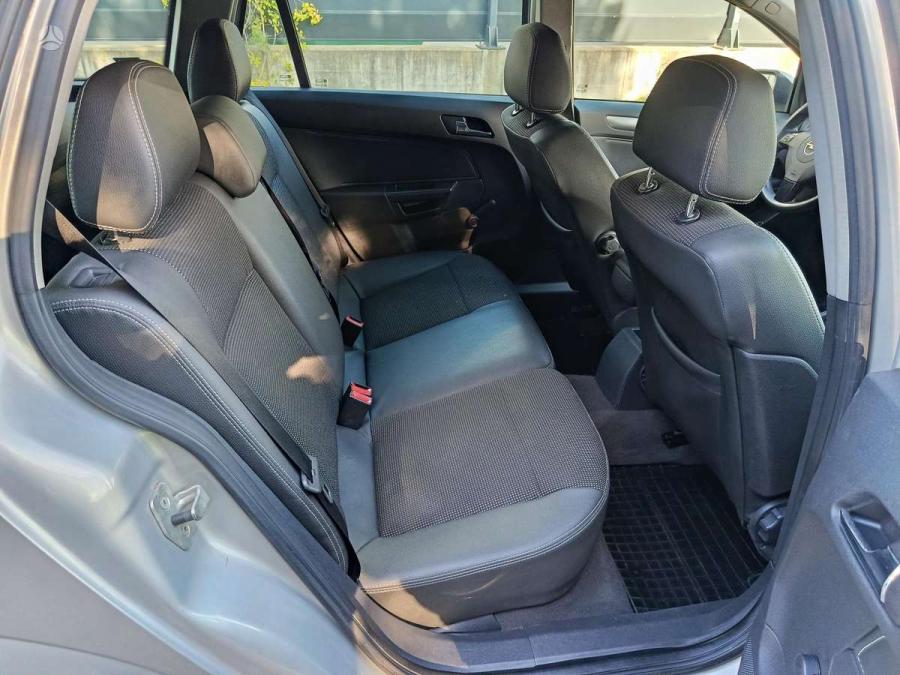 Pelēks Opel Astra 2008 Viļņa, ar dzinēja tilpumu 1.60 L un nobraukumu 190 tūkst. km par 1750 €, foto 15 vietnē AUTOMOTO.COM.LV