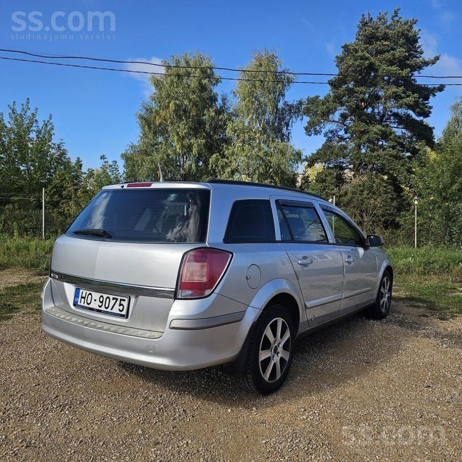 Серый Опель Астра 2008 в Рига, объемом двигателя 1.90 л и пробегом 360 тыс. км за 1890 €, фото 7 на AUTOMOTO.COM.LV