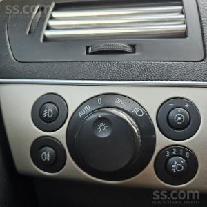 Pelēks Opel Astra 2008 Rīga, ar dzinēja tilpumu 1.90 L un nobraukumu 360 tūkst. km par 1440 €, foto 18 vietnē AUTOMOTO.COM.LV
