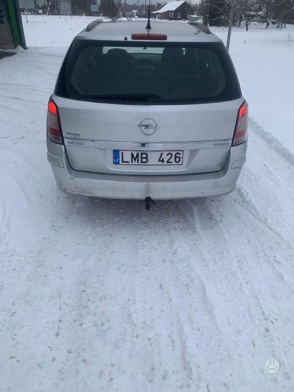 Pelēks Opel Astra 2009 Tauragė, ar dzinēja tilpumu 1.69 L un nobraukumu 126 tūkst. km par 1300 €, foto 6 vietnē AUTOMOTO.COM.LV