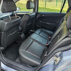 Pelēks Opel Astra 2009 Rīga, ar dzinēja tilpumu 1.70 L un nobraukumu 310 tūkst. km par 2110 €, foto 11 vietnē AUTOMOTO.COM.LV