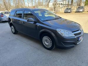 Pelēks Opel Astra 2009 Limbaži, ar dzinēja tilpumu 1.70 L un nobraukumu 218 tūkst. km par 3350 €, foto 4 vietnē AUTOMOTO.COM.LV