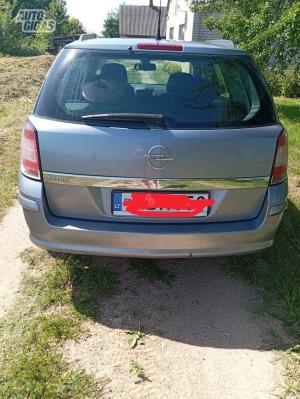 Pelēks Opel Astra 2009 Viļņa, ar dzinēja tilpumu 1.30 L un nobraukumu 258 tūkst. km par 2600 €, foto 4 vietnē AUTOMOTO.COM.LV