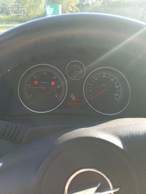 Pelēks Opel Astra 2009 Viļņa, ar dzinēja tilpumu 1.30 L un nobraukumu 258 tūkst. km par 2600 €, foto 9 vietnē AUTOMOTO.COM.LV