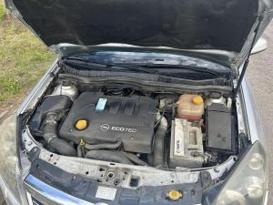 Pelēks Opel Astra 2009 Viļņa, ar dzinēja tilpumu 1.90 L un nobraukumu 300 tūkst. km par 1300 €, foto 9 vietnē AUTOMOTO.COM.LV