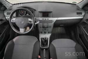 Pelēks Opel Astra 2009 Rīga, ar dzinēja tilpumu 1.60 L un nobraukumu 238 tūkst. km par 2790 €, foto 9 vietnē AUTOMOTO.COM.LV