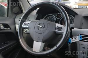 Pelēks Opel Astra 2009 Rīga, ar dzinēja tilpumu 1.60 L un nobraukumu 238 tūkst. km par 2790 €, foto 12 vietnē AUTOMOTO.COM.LV