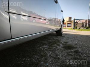 Grey Opel Astra 2010 in Kuldiga, with an engine capacity of 1.70 L and mileage of 263 thousand km for 3490 €, photo 10 on AUTOMOTO.COM.LV
