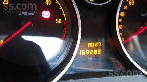 Grey Opel Astra 2010 in Riga, with an engine capacity of 1.90 L and mileage of 169 thousand km for 3000 €, photo 14 on AUTOMOTO.COM.LV