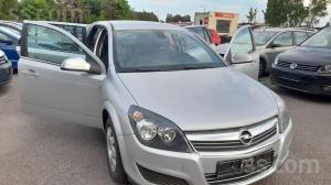 Grey Opel Astra 2010 in Riga, with an engine capacity of 1.90 L and mileage of 169 thousand km for 3000 €, photo 32 on AUTOMOTO.COM.LV