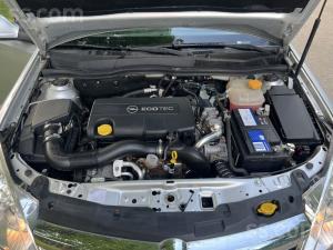 Grey Opel Astra 2010 in Rezekne, with an engine capacity of 1.70 L and mileage of 236 thousand km for 2950 €, photo 16 on AUTOMOTO.COM.LV