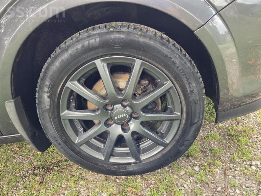 Grey Opel Astra 2010 in Riga, with an engine capacity of 1.70 L and mileage of 214 thousand km for 3000 €, photo 5 on AUTOMOTO.COM.LV