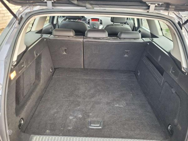 Pelēks Opel Astra 2011 Telšiai, ar dzinēja tilpumu 1.69 L un nobraukumu 190 tūkst. km par 4350 €, foto 11 vietnē AUTOMOTO.COM.LV
