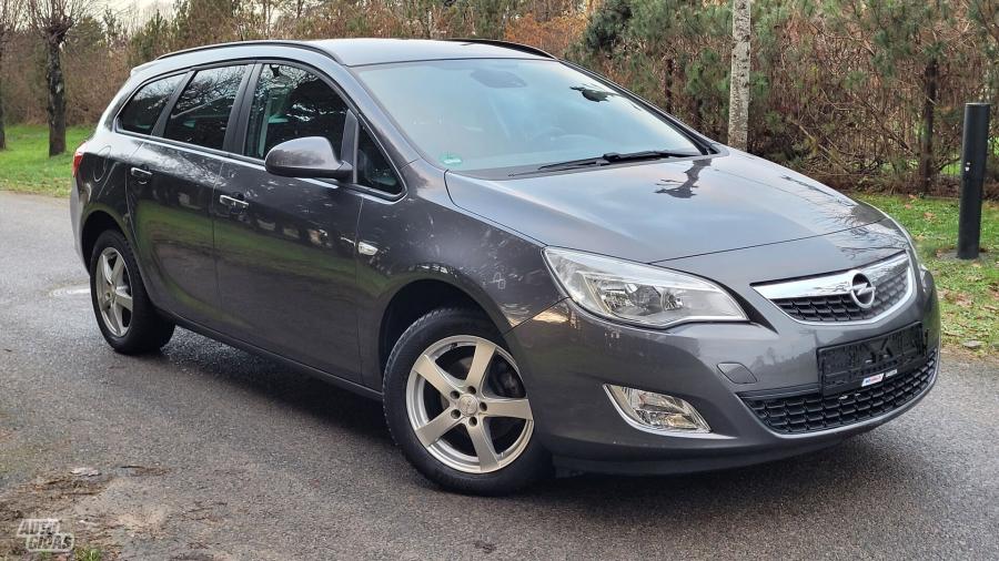 Pelēks Opel Astra 2011 Kretinga, ar dzinēja tilpumu 1.40 L un nobraukumu 197 tūkst. km par 4300 €, foto 3 vietnē AUTOMOTO.COM.LV