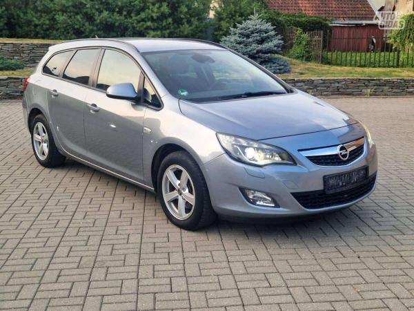 Pelēks Opel Astra 2011 Viļņa, ar dzinēja tilpumu 1.70 L un nobraukumu 276 tūkst. km par 3600 €, foto 9 vietnē AUTOMOTO.COM.LV