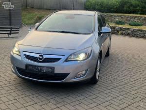 Pelēks Opel Astra 2011 Viļņa, ar dzinēja tilpumu 1.70 L un nobraukumu 276 tūkst. km par 3600 €, foto 11 vietnē AUTOMOTO.COM.LV