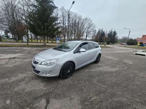 Pelēks Opel Astra 2011 Jurbarkas, ar dzinēja tilpumu 1.30 L un nobraukumu 190 tūkst. km par 2250 €, foto 2 vietnē AUTOMOTO.COM.LV