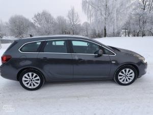 Pelēks Opel Astra 2011 Jurbarkas, ar dzinēja tilpumu 2.00 L un nobraukumu 276 tūkst. km par 3450 €, foto 5 vietnē AUTOMOTO.COM.LV