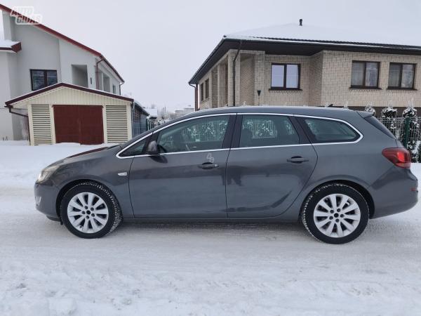 Pelēks Opel Astra 2011 Jurbarkas, ar dzinēja tilpumu 2.00 L un nobraukumu 276 tūkst. km par 3450 €, foto 6 vietnē AUTOMOTO.COM.LV