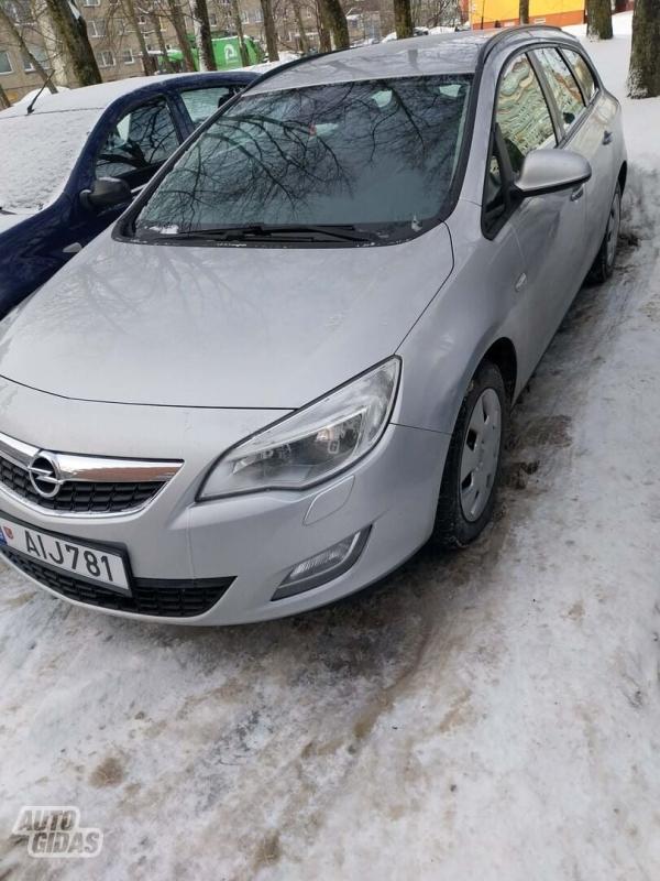 Pelēks Opel Astra 2011 Klaipėda, ar dzinēja tilpumu 1.60 L un nobraukumu 258 tūkst. km par 2200 €, foto 2 vietnē AUTOMOTO.COM.LV