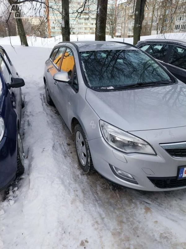 Pelēks Opel Astra 2011 Klaipėda, ar dzinēja tilpumu 1.60 L un nobraukumu 258 tūkst. km par 2200 €, foto 3 vietnē AUTOMOTO.COM.LV