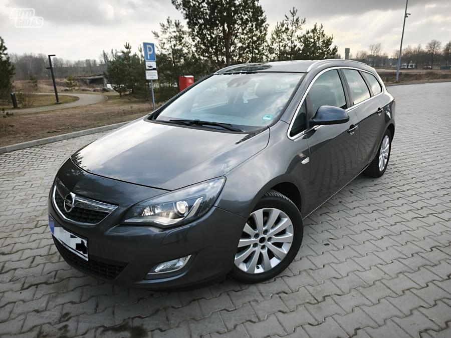 Pelēks Opel Astra 2011 Jurbarkas, ar dzinēja tilpumu 2.00 L un nobraukumu 276 tūkst. km par 2750 €, foto 2 vietnē AUTOMOTO.COM.LV