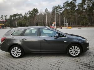 Grey Opel Astra 2011 in Jurbarkas, with an engine capacity of 2.00 L and mileage of 276 thousand km for 2750 €, photo 6 on AUTOMOTO.COM.LV