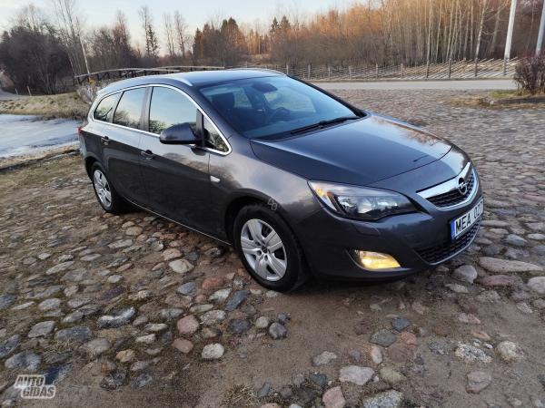 Pelēks Opel Astra 2011 Telšiai, ar dzinēja tilpumu 1.70 L un nobraukumu 345 tūkst. km par 2650 €, foto 3 vietnē AUTOMOTO.COM.LV