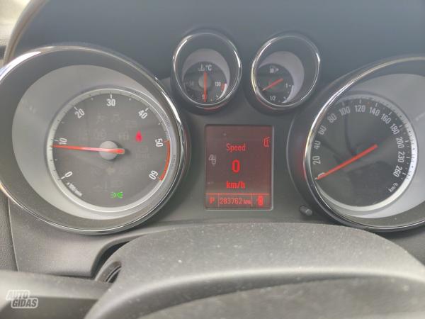 Grey Opel Astra 2011 in Alytus, with an engine capacity of 2.00 L and mileage of 283 thousand km for 3200 €, photo 7 on AUTOMOTO.COM.LV