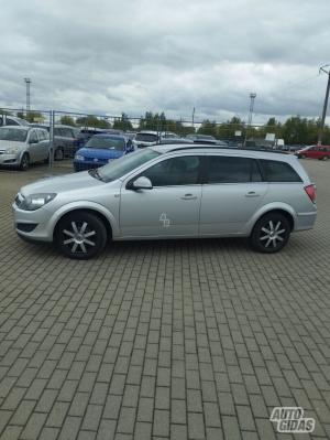 Pelēks Opel Astra 2011 Marijampole, ar dzinēja tilpumu 1.70 L un nobraukumu 250 tūkst. km par 2299 €, foto 6 vietnē AUTOMOTO.COM.LV