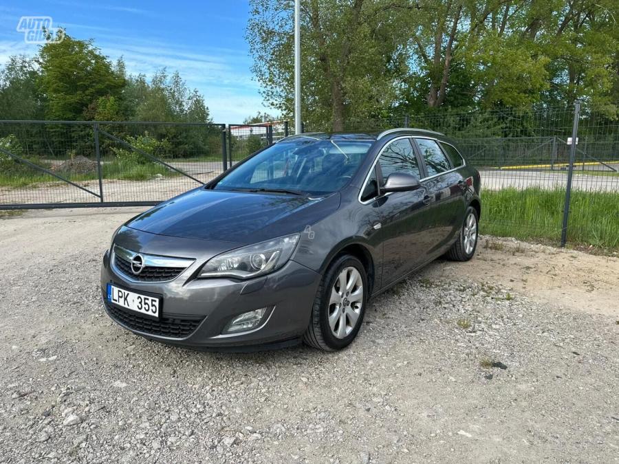 Pelēks Opel Astra 2011 Klaipėda, ar dzinēja tilpumu 1.70 L un nobraukumu 382 tūkst. km par 1850 €, foto 1 vietnē AUTOMOTO.COM.LV