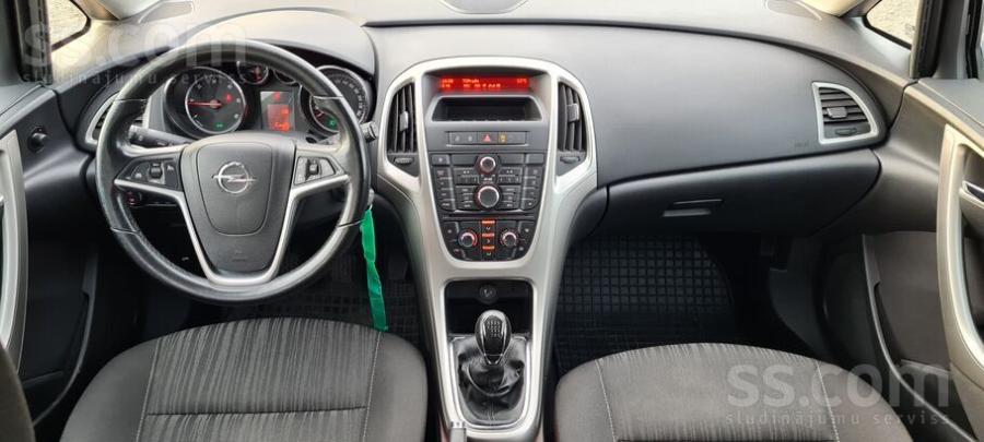 Pelēks Opel Astra 2011 Daugavpils, ar dzinēja tilpumu 1.70 L un nobraukumu 219 tūkst. km par 3950 €, foto 10 vietnē AUTOMOTO.COM.LV
