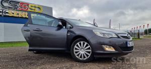 Pelēks Opel Astra 2011 Daugavpils, ar dzinēja tilpumu 1.70 L un nobraukumu 219 tūkst. km par 3950 €, foto 25 vietnē AUTOMOTO.COM.LV