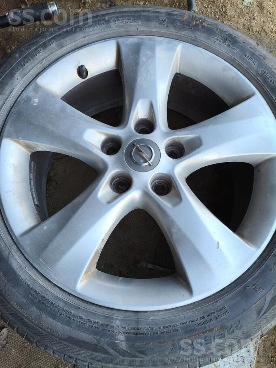 Pelēks Opel Astra 2011 Jelgava, ar dzinēja tilpumu 1.70 L un nobraukumu 387 tūkst. km par 2800 €, foto 8 vietnē AUTOMOTO.COM.LV