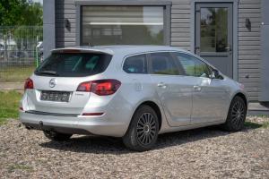 Pelēks Opel Astra 2011 Liepāja, ar dzinēja tilpumu 1.40 L un nobraukumu 242 tūkst. km par 4400 €, foto 5 vietnē AUTOMOTO.COM.LV